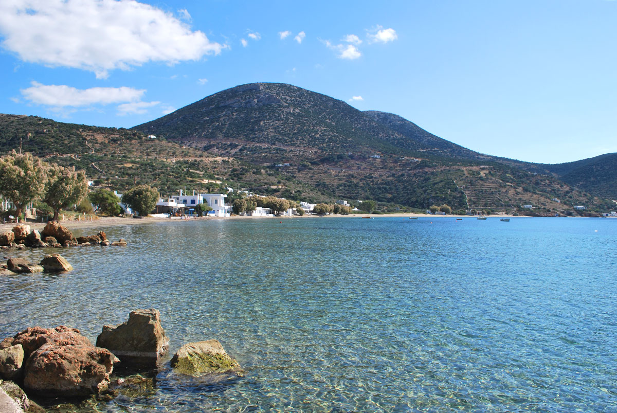 Vathi (south) beach - Sifnos Wizard